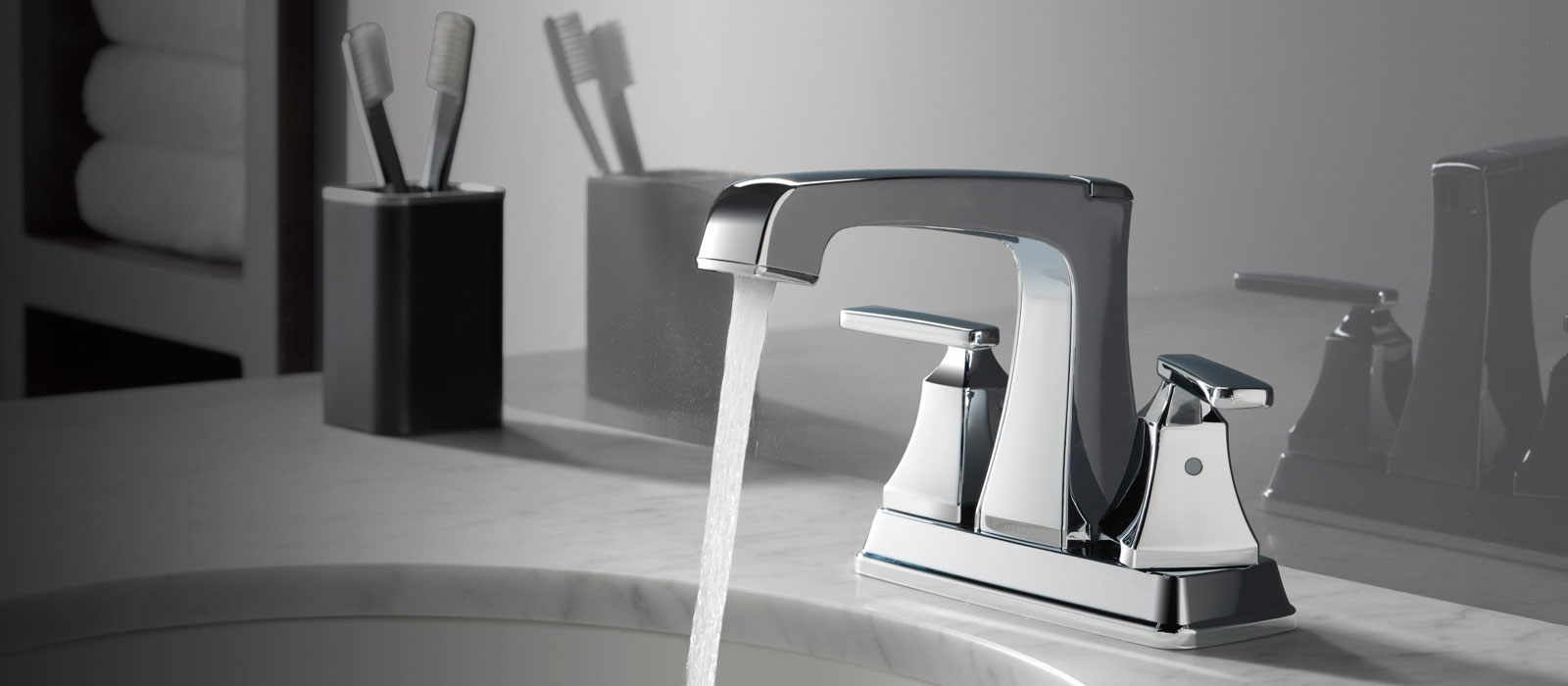 Ashlyn® Bathroom Collection | Delta Faucet