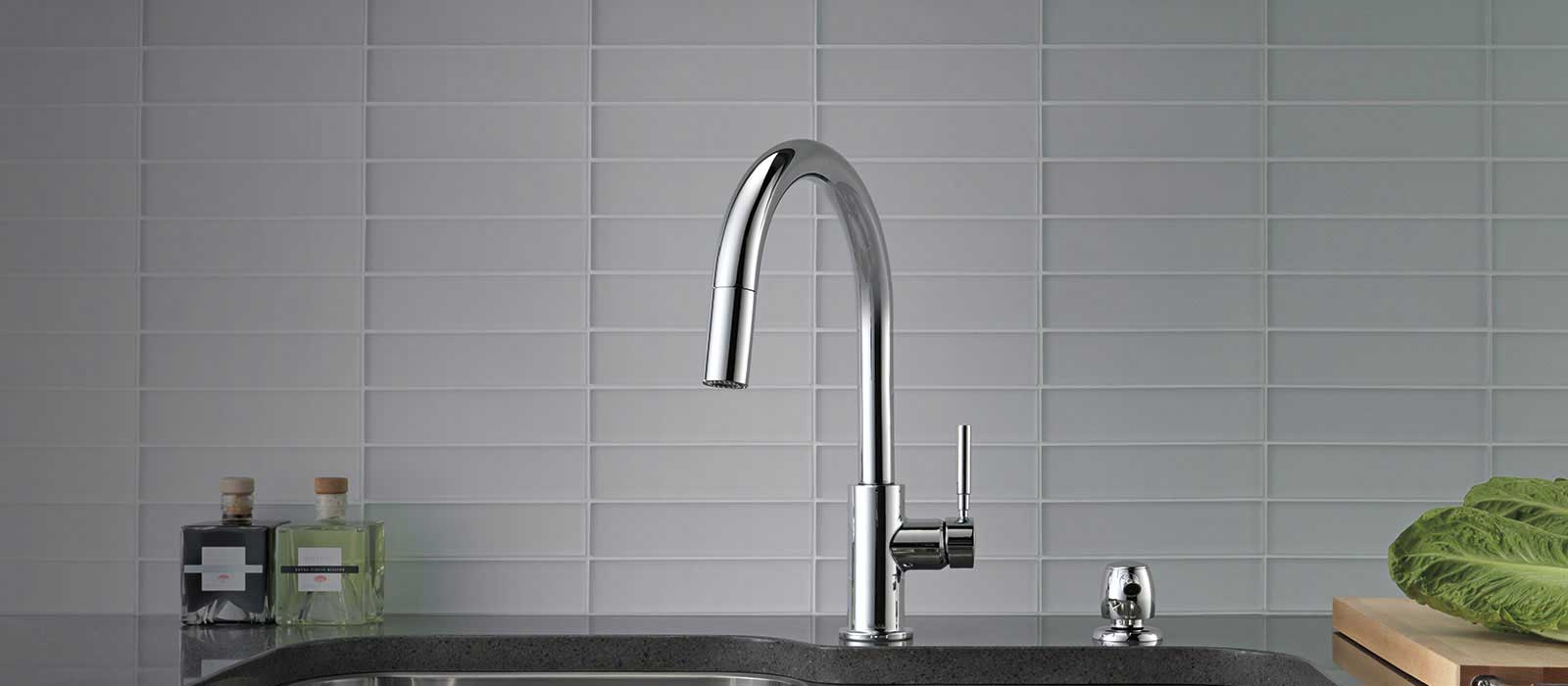Trask™ Kitchen Collection | Delta Faucet