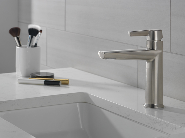 Galeon® Bathroom Collection | Delta Faucet